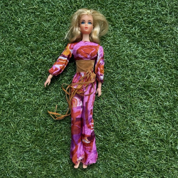 Mattel | Toys | Vintage Live Action Barbie Doll 155 Blonde In Original ...